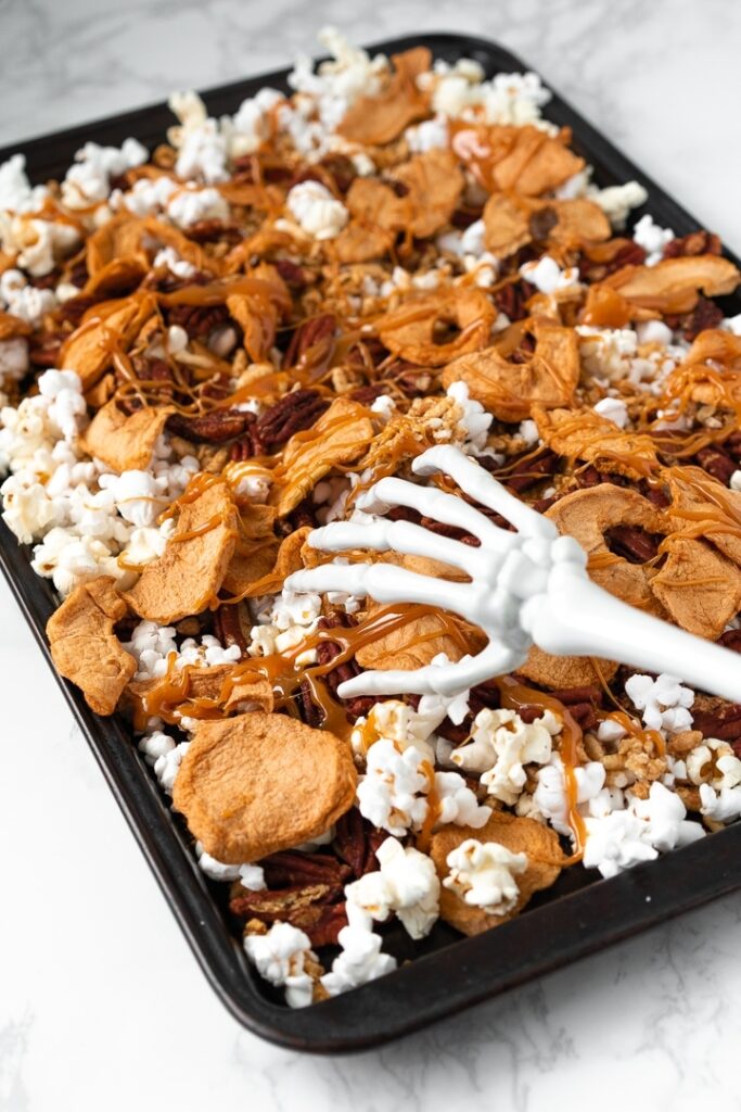 Caramel Apple Halloween Trail Mix - Chelsea Dishes