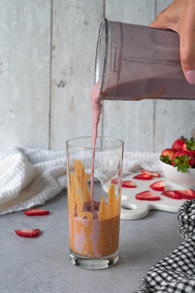 Strawberry Peanut Butter Smoothie - Chelsea Dishes